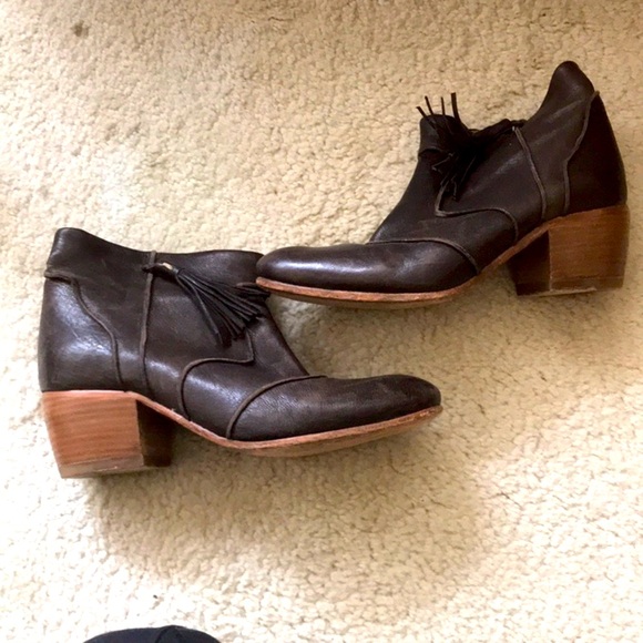 Frye | Shoes | Frye Chocolate Brown Booties | Poshmark